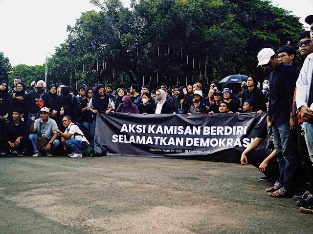 Menolak Lupa, Ini Tujuan Aksi Kamisan dari Keluarga Korban Pelanggaran HAM - Kilas.co.id